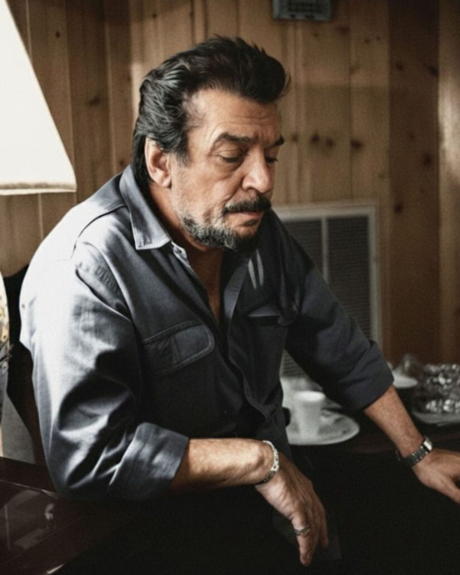 WHO KNEW HIS VOICE COULD MAKE MILLIONS CRY ALL OVER AGAIN.Waylon ...